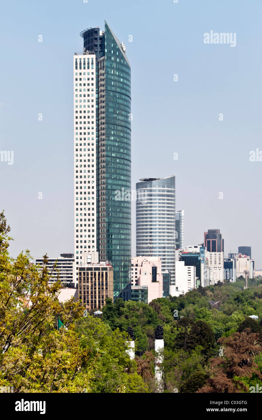 La torre de chapultepec Banque de photographies et d’images à haute résolution - Alamy