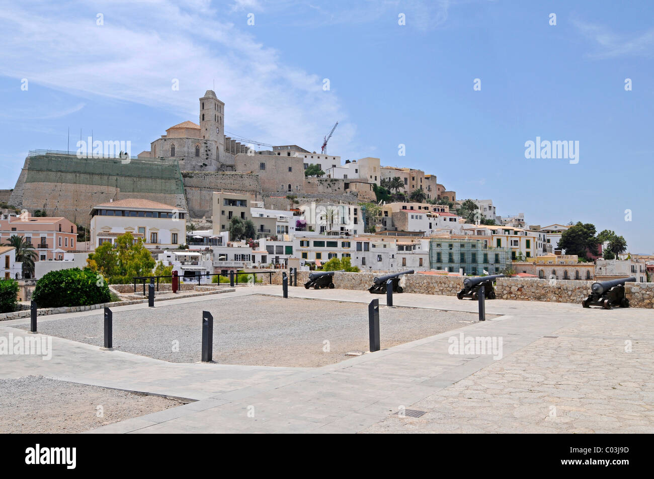 Cannon square Banque de photographies et d’images à haute résolution ...