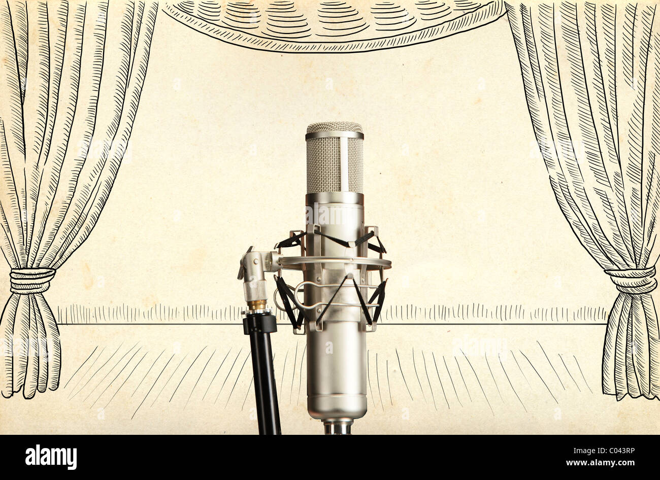 Old microphone isolated Banque de photographies et d’images à haute résolution - Alamy