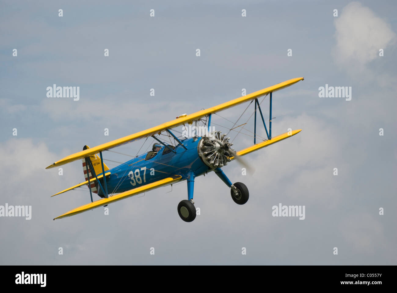 Moteur en étoile avec Biplan - aéronefs de type Boeing Stearman E75 Vol ...