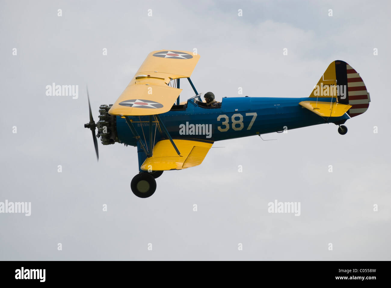 Moteur en étoile avec Biplan - aéronefs de type Boeing Stearman E75 Vol ...