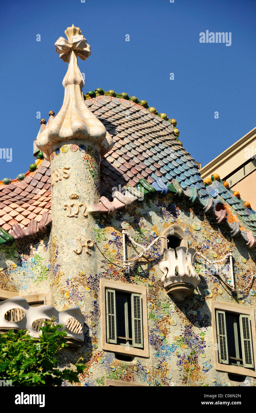 Façade de la Casa Batlló par le plus célèbre de l'architecte espagnol ...