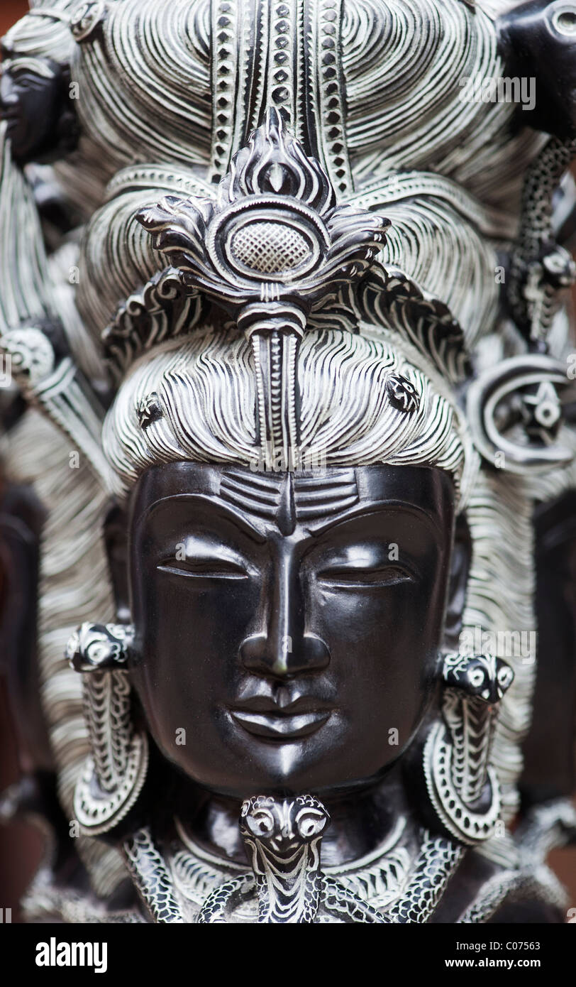 Statue de divinité indienne, le Seigneur Shiva Photo Stock - Alamy