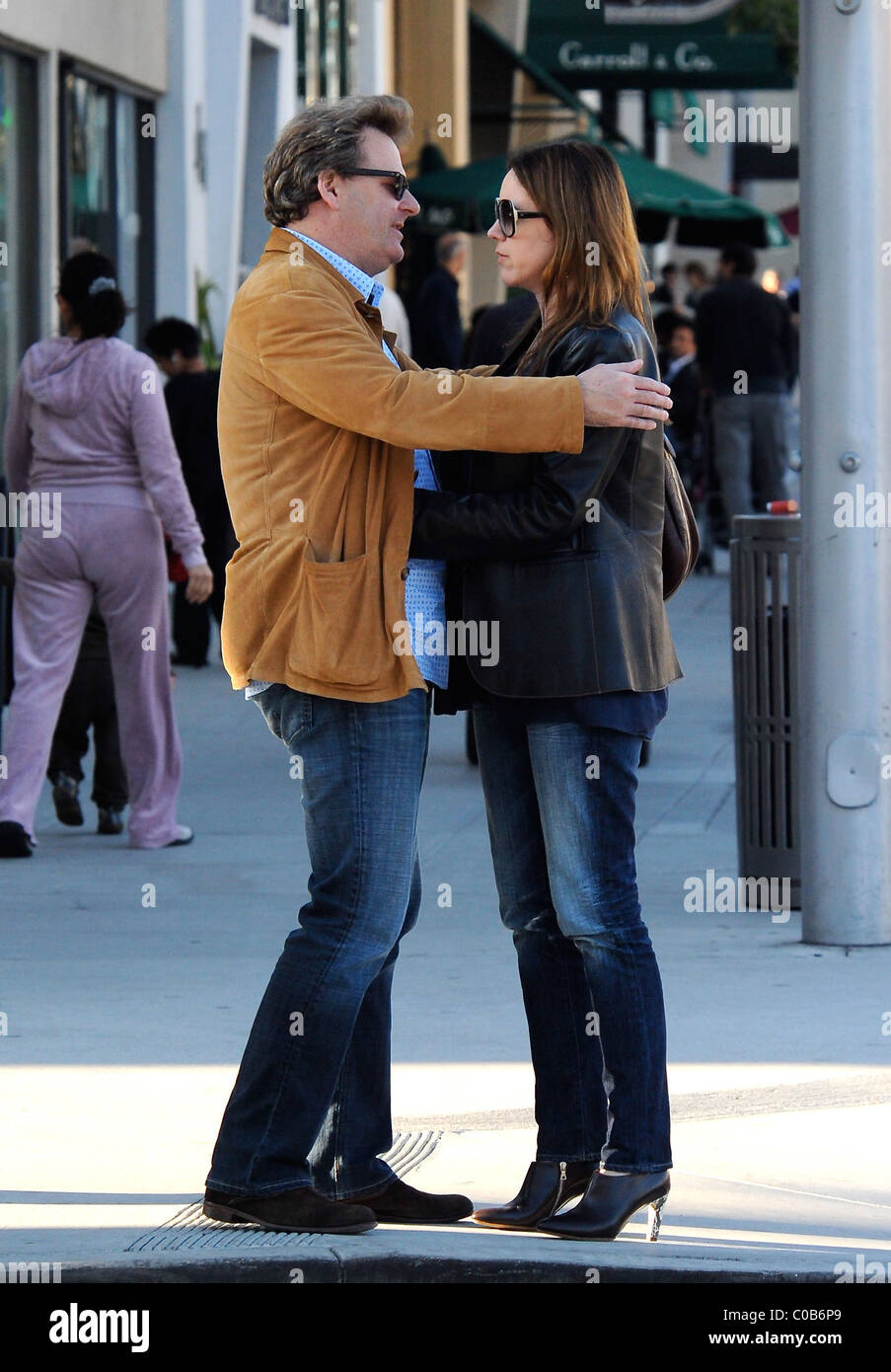 Greg Proops partage un moment intime avec sa femme Jennifer Canaga ...