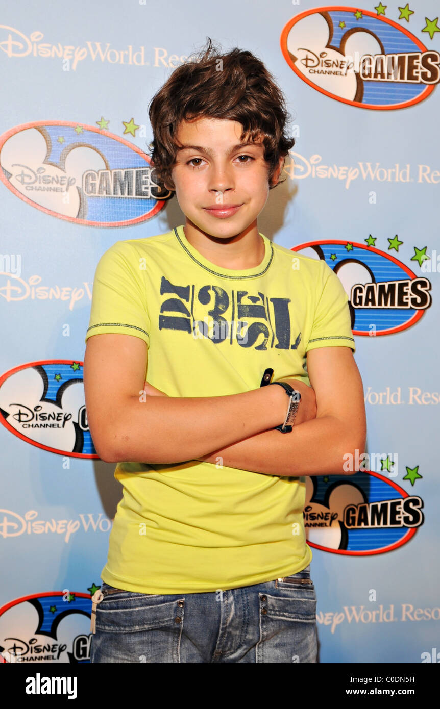 Jake T.Austin Disney Channel Games à Walt Disney World- Tapis Rouge ...