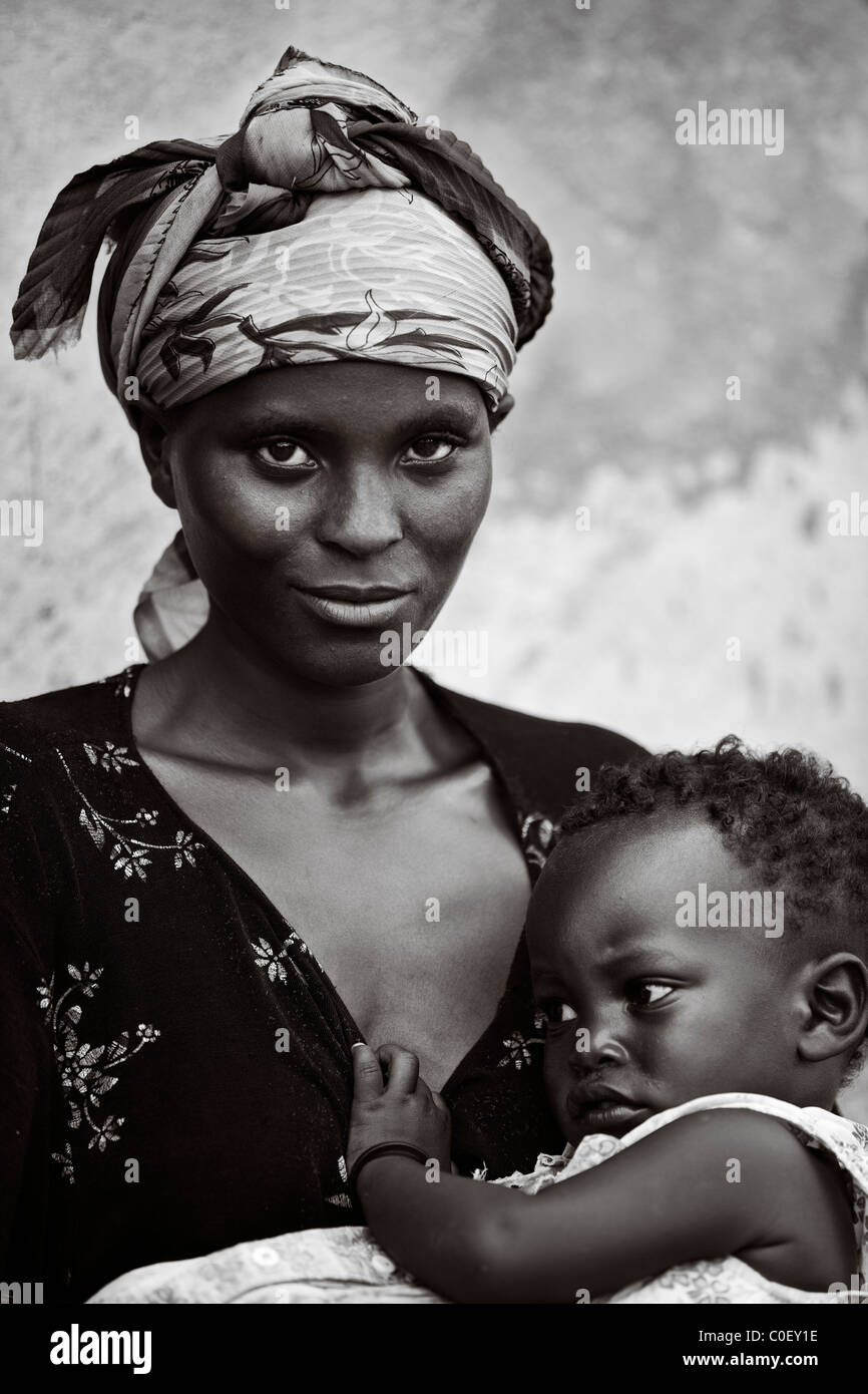 Filles rwandaises Banque de photographies et d’images à haute ...