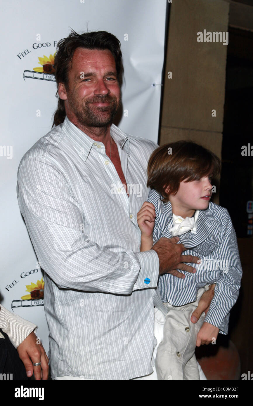 David James Elliott et son fils Wyatt Le gala de la soirée d'ouverture ...