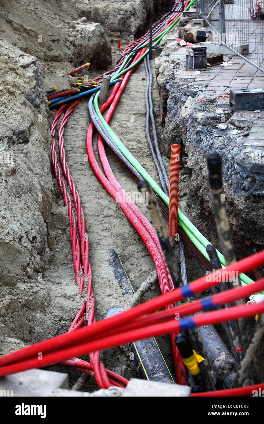 Câble souterrain Banque d'image et photos - Alamy