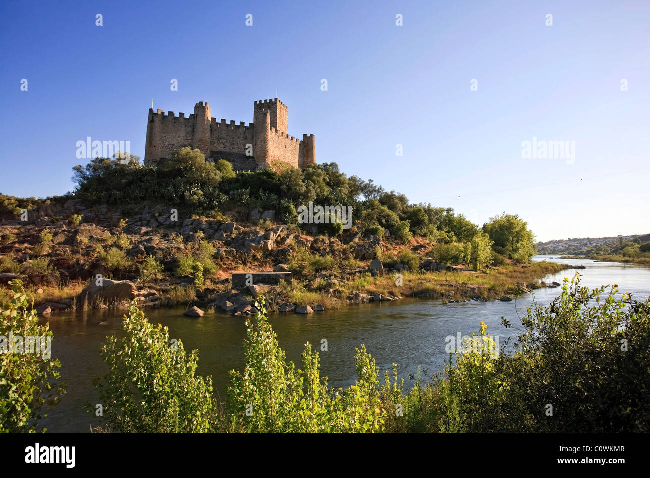 Templar castle and river tejo Banque de photographies et d’images à ...