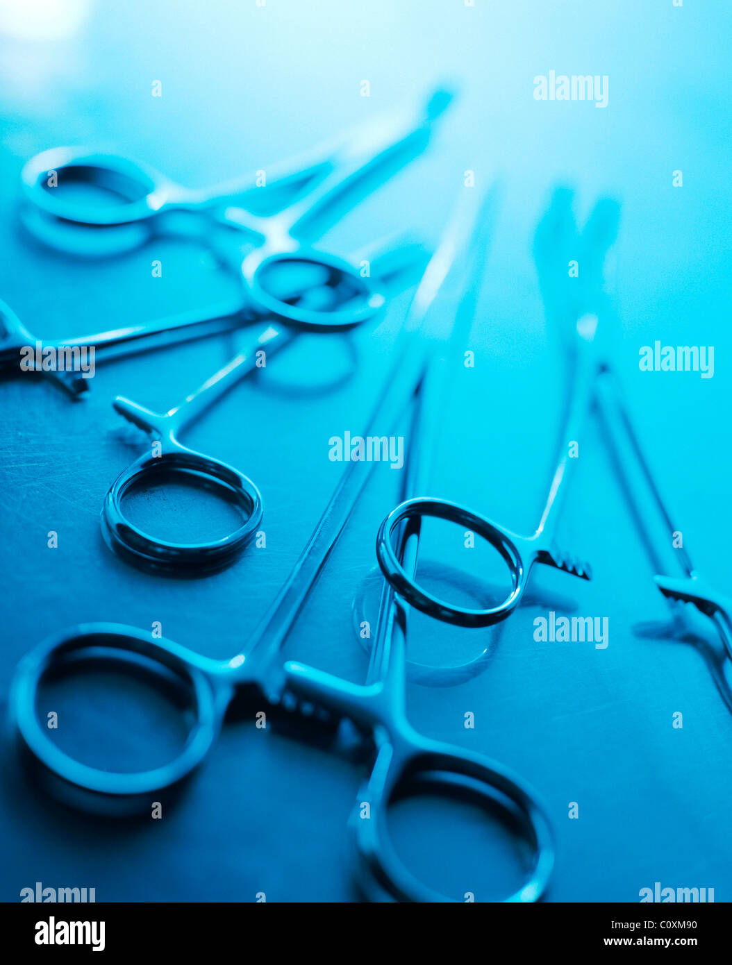 Nhs instruments chirurgicaux Banque de photographies et d’images à ...