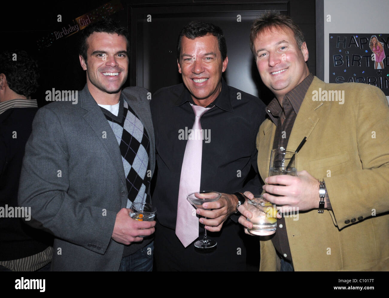 Builder Tony Rufo, auto -parties Steve Thorne et fiancier magnat Ron ...