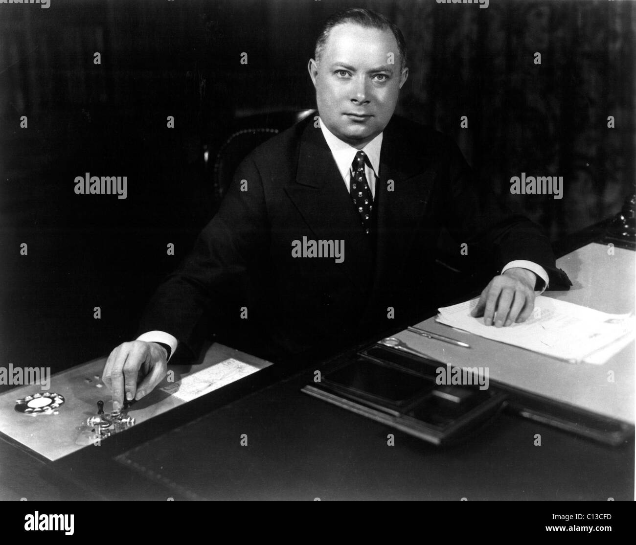 Fondateur d Banque d'images noir et blanc - Page 3 - Alamy