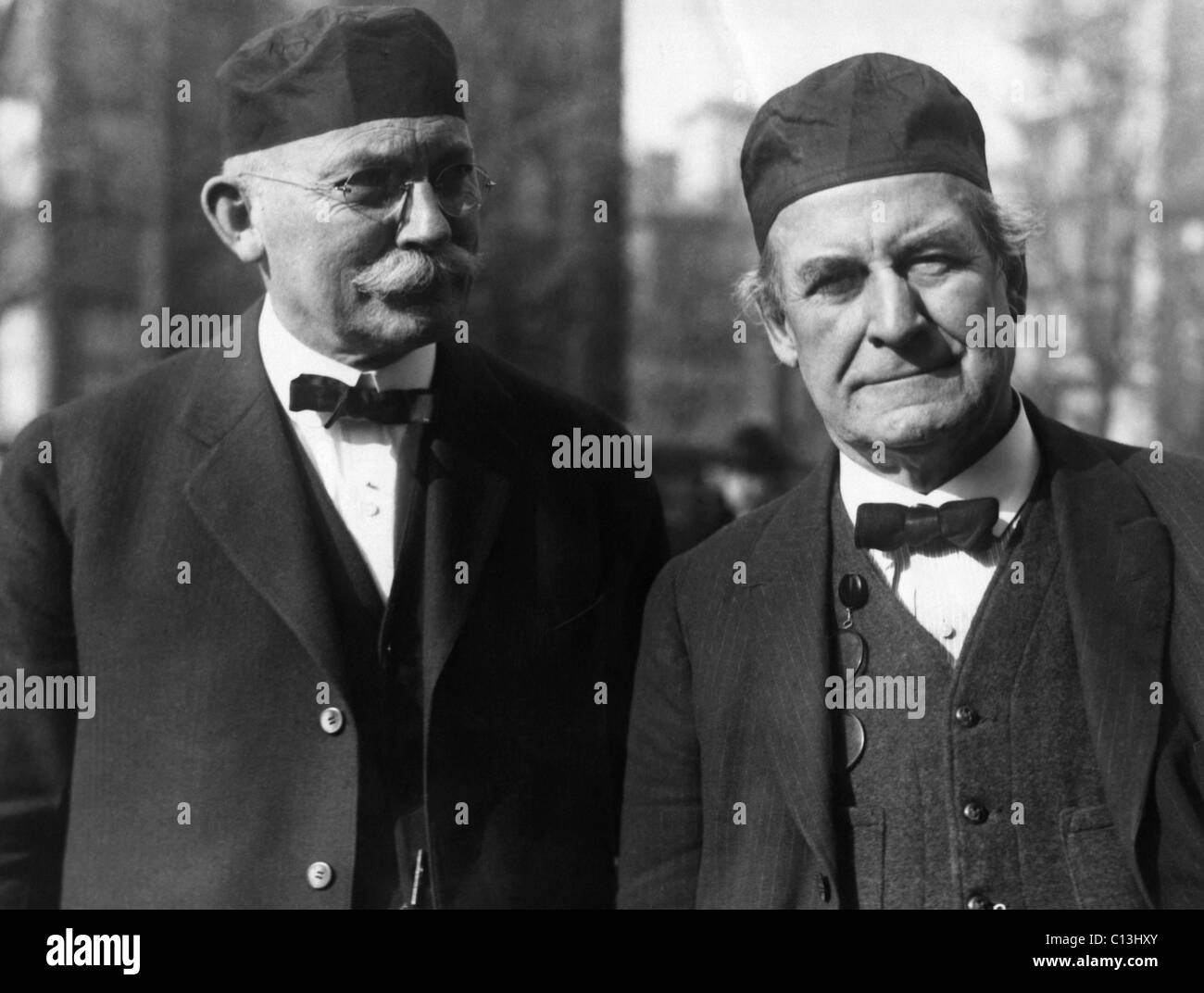 1920s candid Banque de photographies et d’images à haute résolution - Alamy