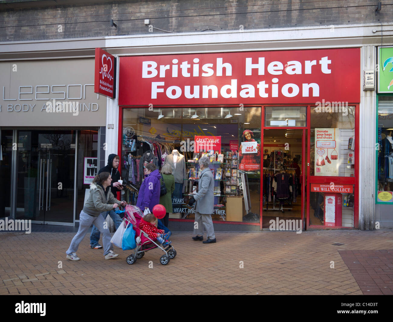 British heart foundation charity shop Banque de photographies et d ...