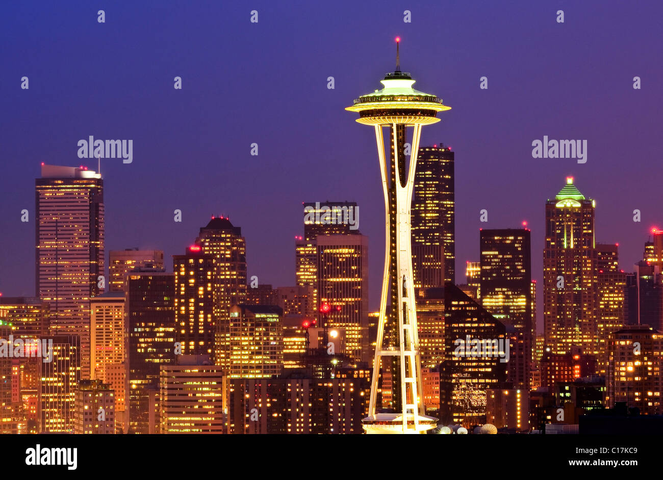 Toits de la ville de Seattle et la tour Space Needle, monument, photo ...