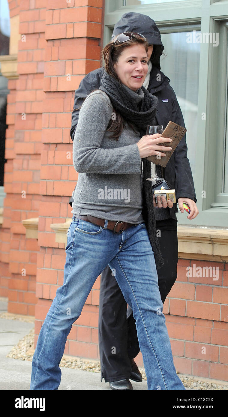 L'actrice Maura Tierney nous et ex-infirmière à l'écran Abigail 'Abby ...