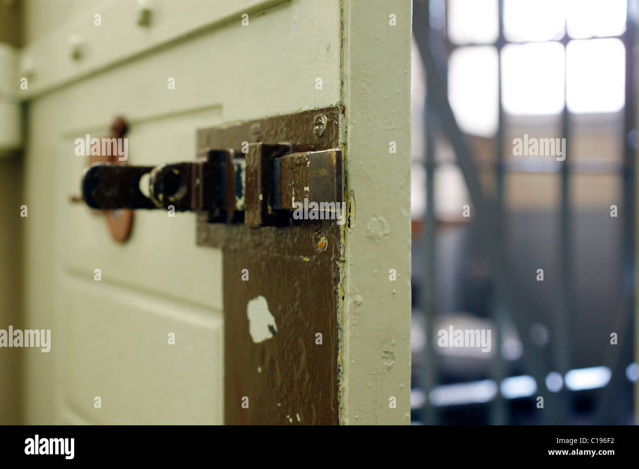 Porte De La Cellule De Prison Banque d'image et photos - Alamy