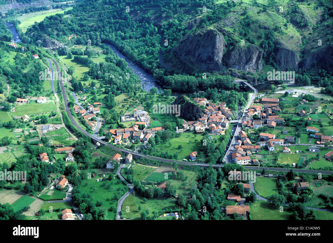 La France, la Haute Loire, village de Prades, haute vallée de l'Allier ...