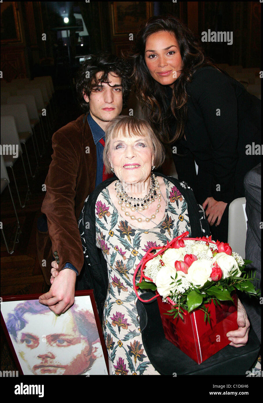 Louis Garrel, Mado Maurin et lola Dewaere assiste à la 'Romy Schneider ...