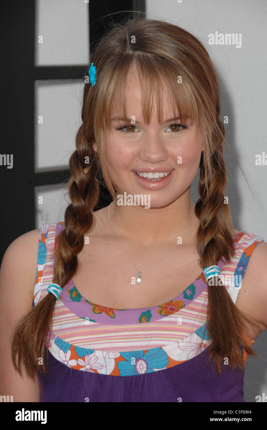 Debby ryan lollipop theater network Banque de photographies et d’images ...
