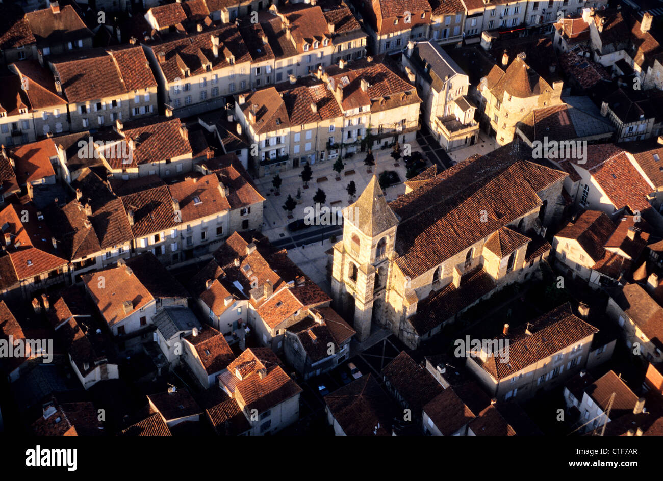 Saint cere village Banque de photographies et d’images à haute ...