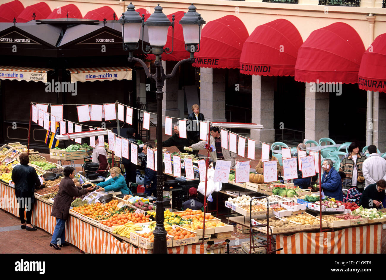 Condamine market Banque de photographies et d’images à haute résolution ...