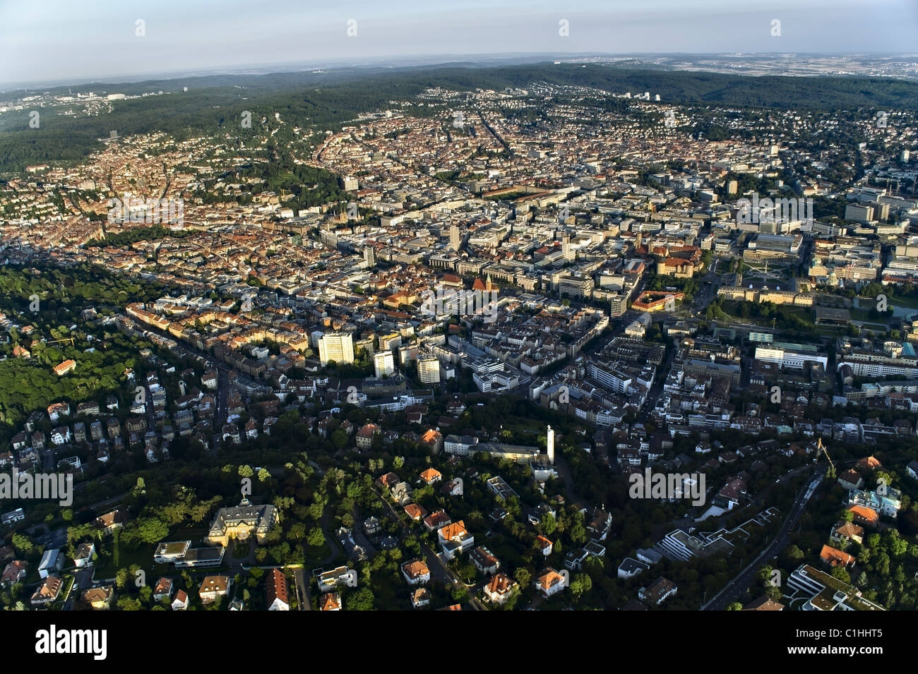 La ville de Stuttgart, vue d'hélicoptère, Stuttgart Zentrum, Allemagne ...
