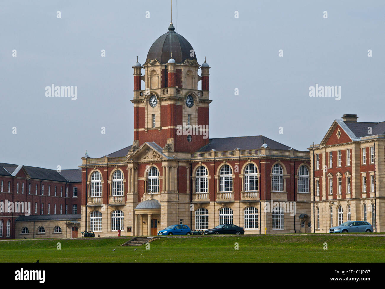 Royal military academy sandhurst Banque de photographies et d’images à ...