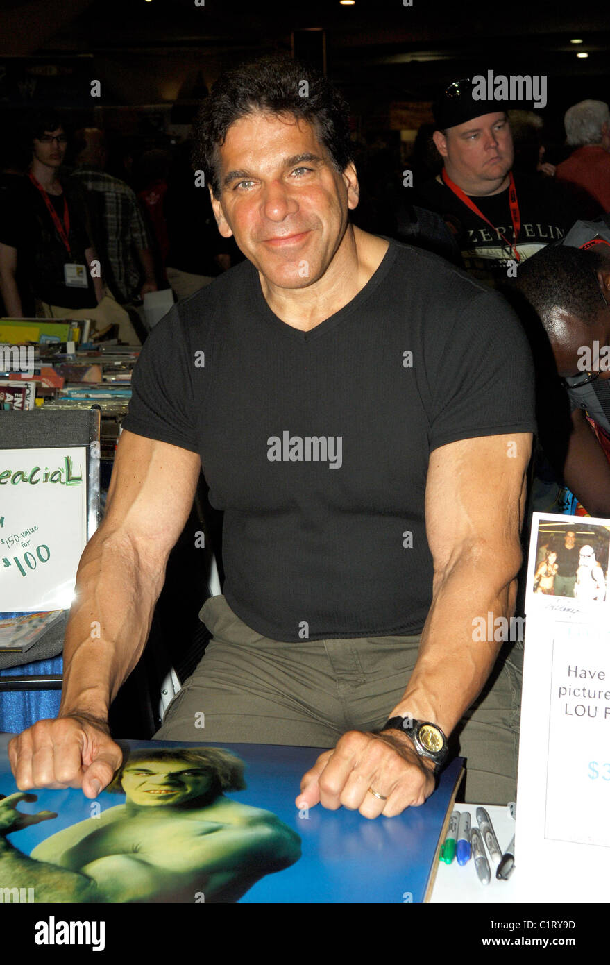 Incroyable hulk lou ferrigno au comic con international Banque de ...