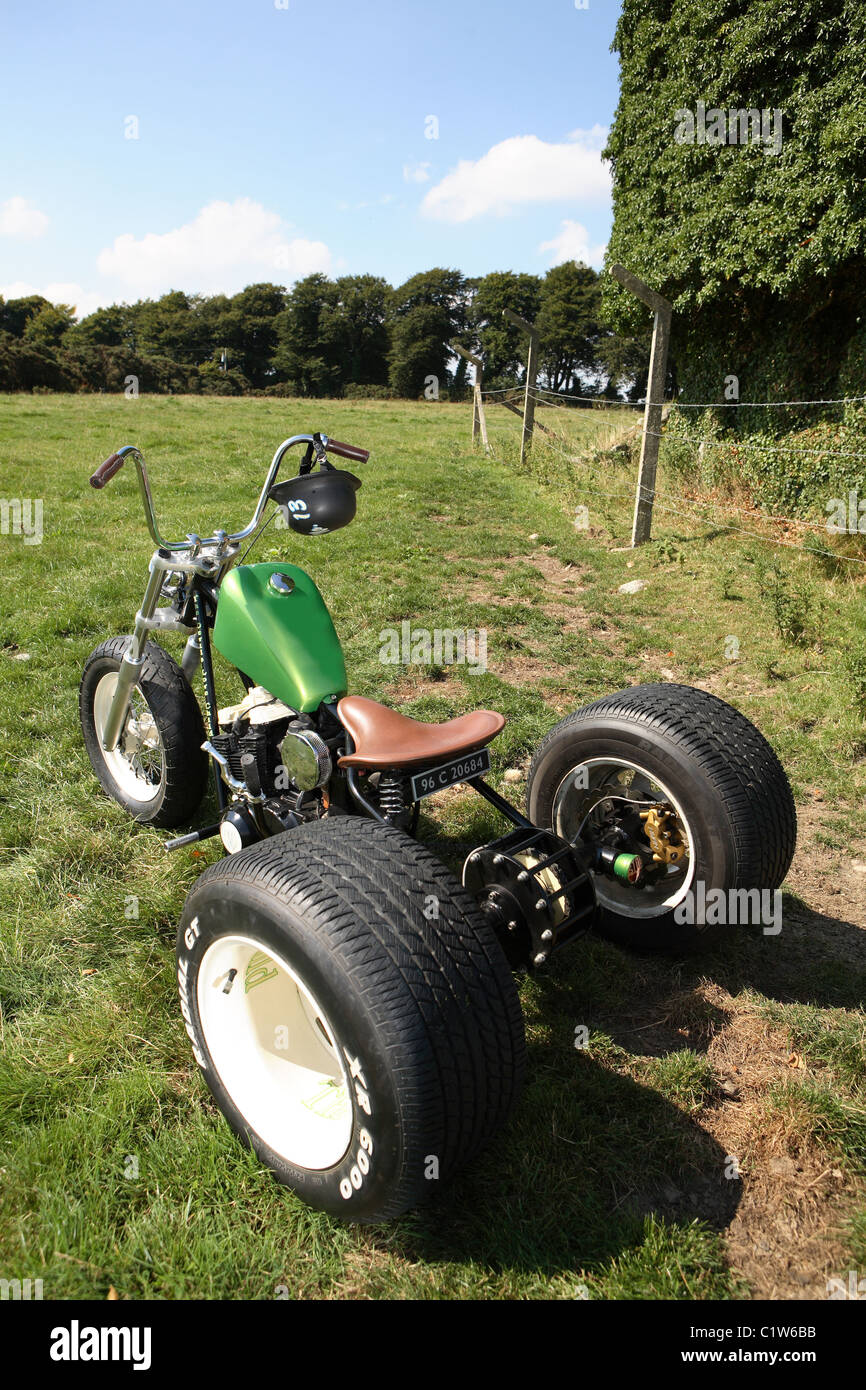 Side view of motorcycle trike Banque de photographies et d’images à ...