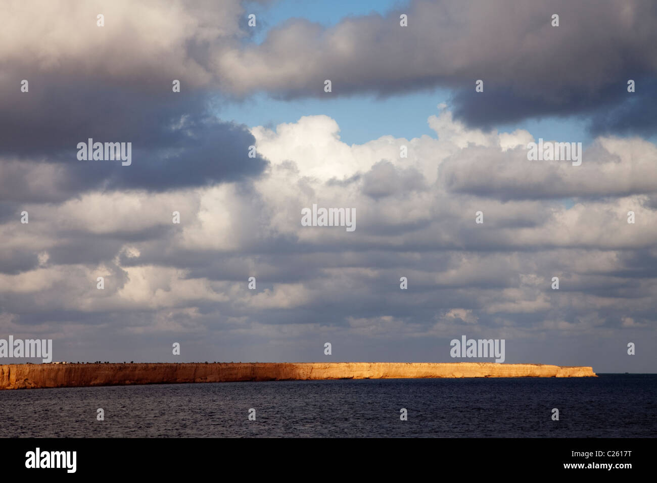 Ferry de djerba vers la tunisie continentale Banque de photographies et ...