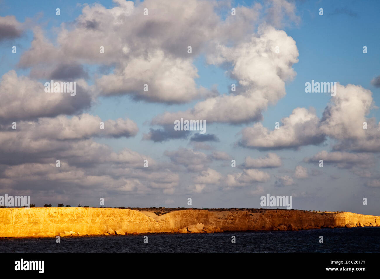 Ferry de djerba vers la tunisie continentale Banque de photographies et ...