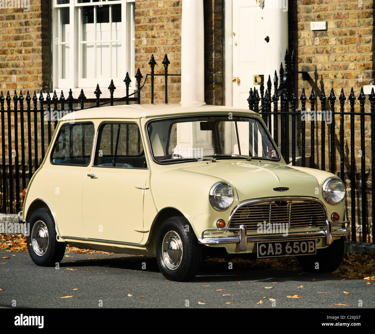 Austin mini 1960s Banque de photographies et d’images à haute ...