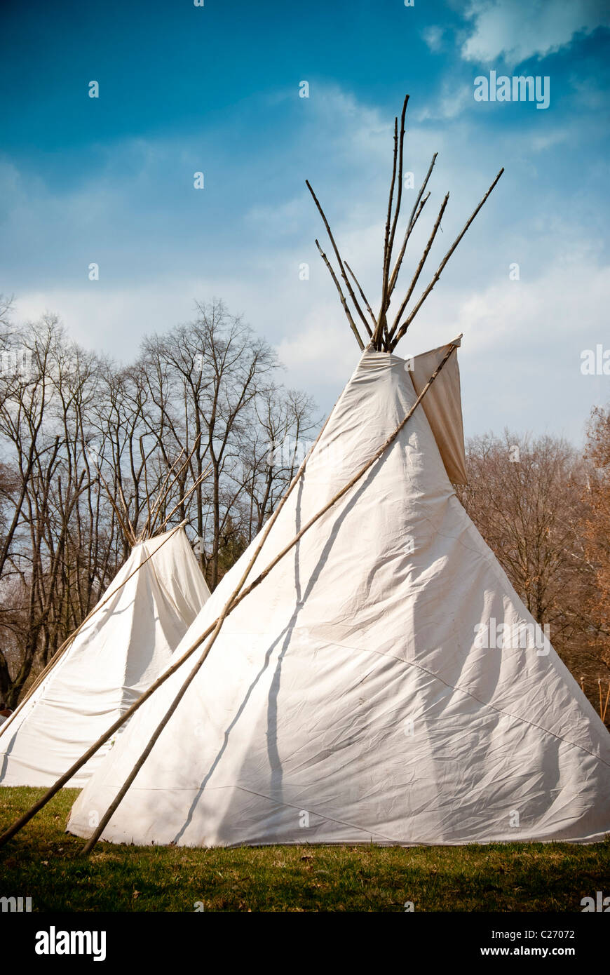 Native american tepee Banque de photographies et d’images à haute ...