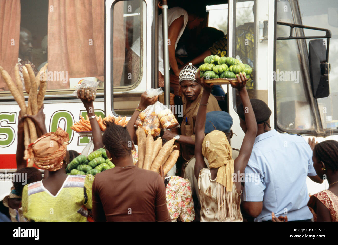 Bus mali Banque de photographies et d’images à haute résolution - Alamy