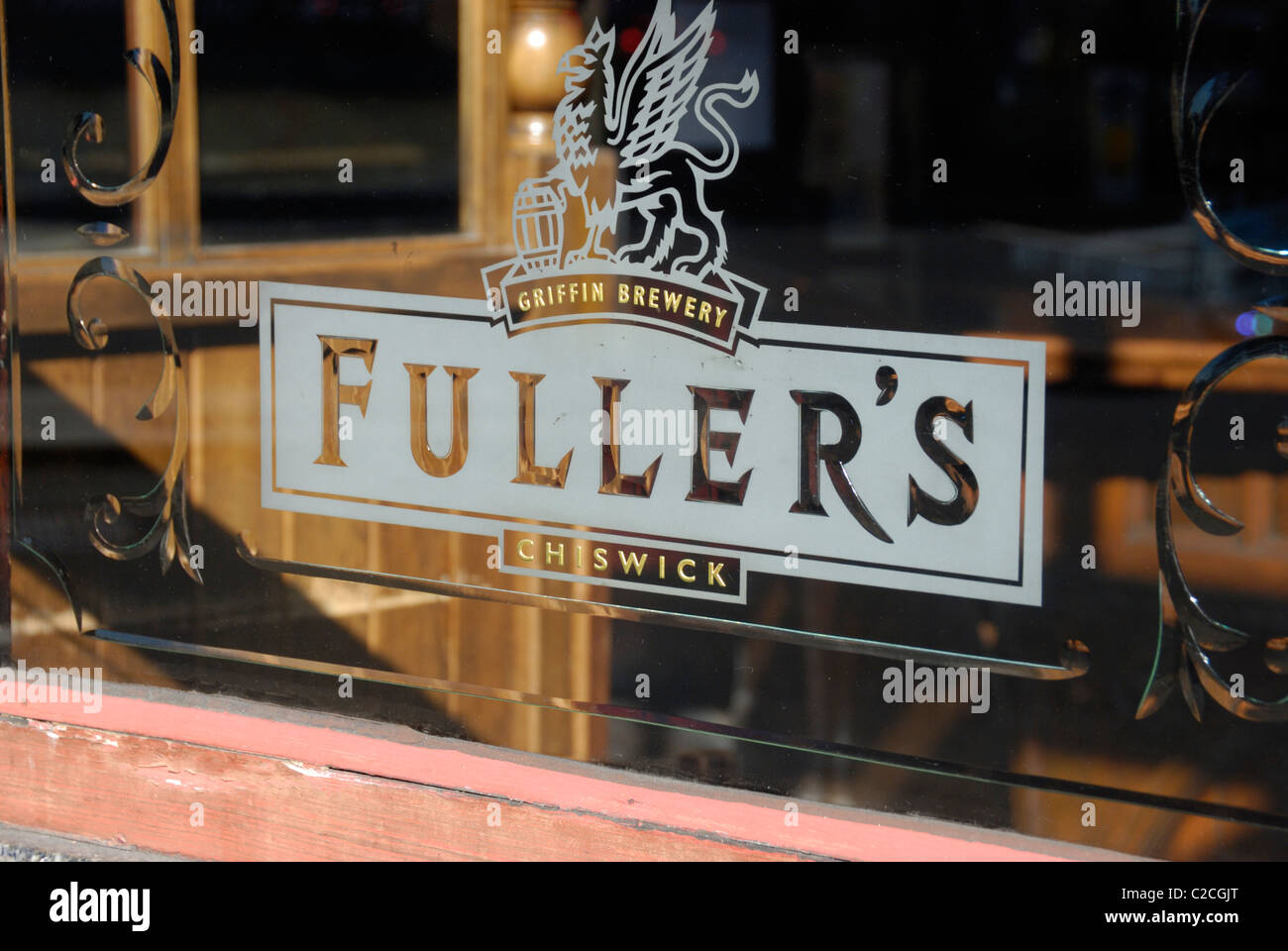 Fullers beer Banque de photographies et d’images à haute résolution - Alamy