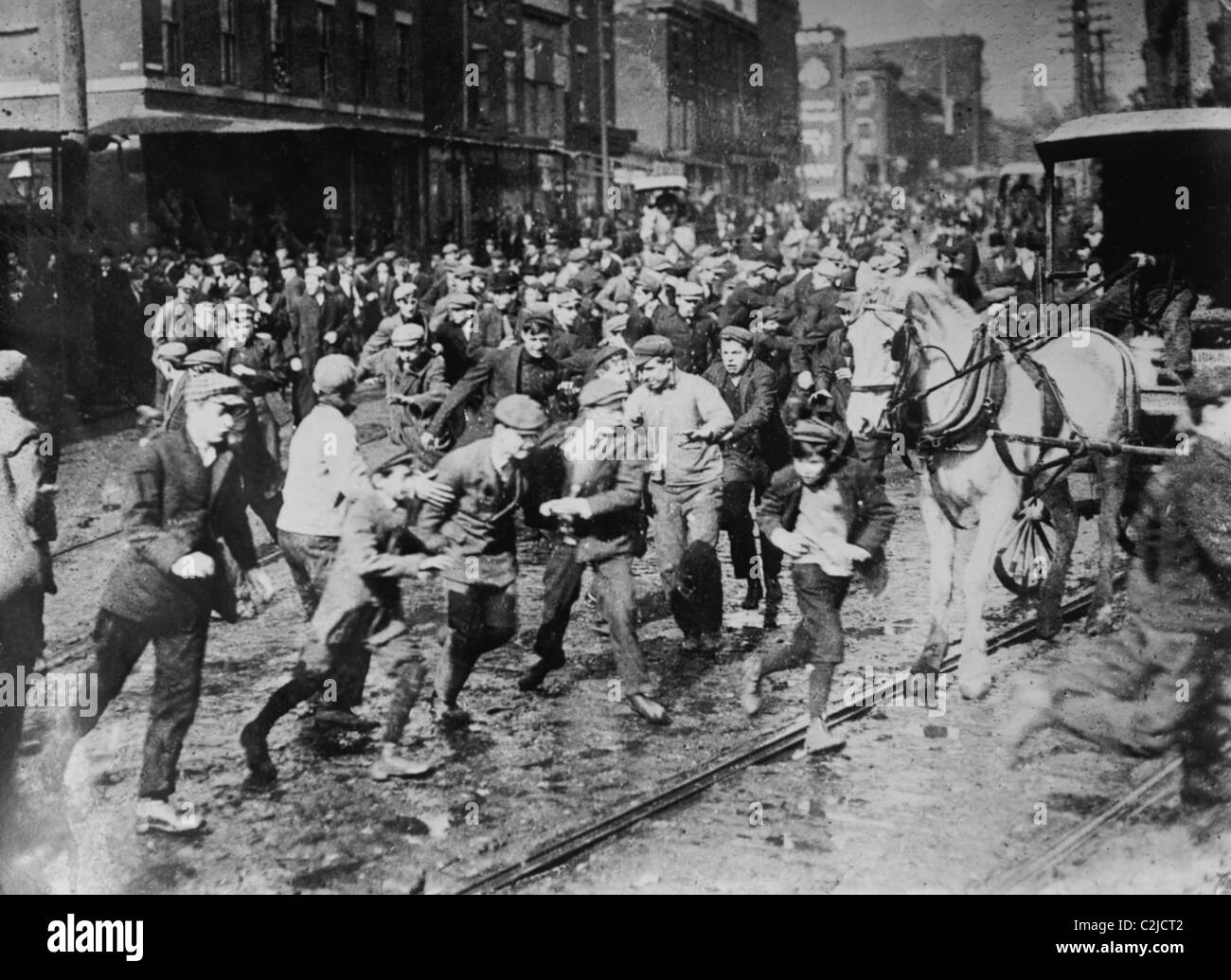 Pont du navire Banque de photographies et d’images à haute résolution ...