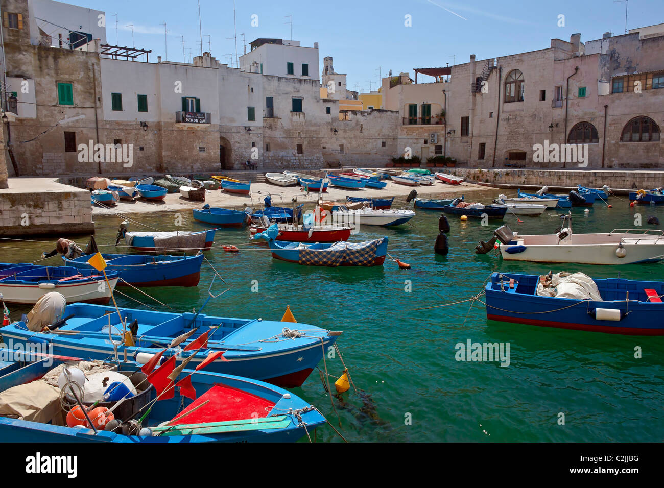 Monopoli - Pouilles - Italie - Mer Adriatique Photo Stock - Alamy