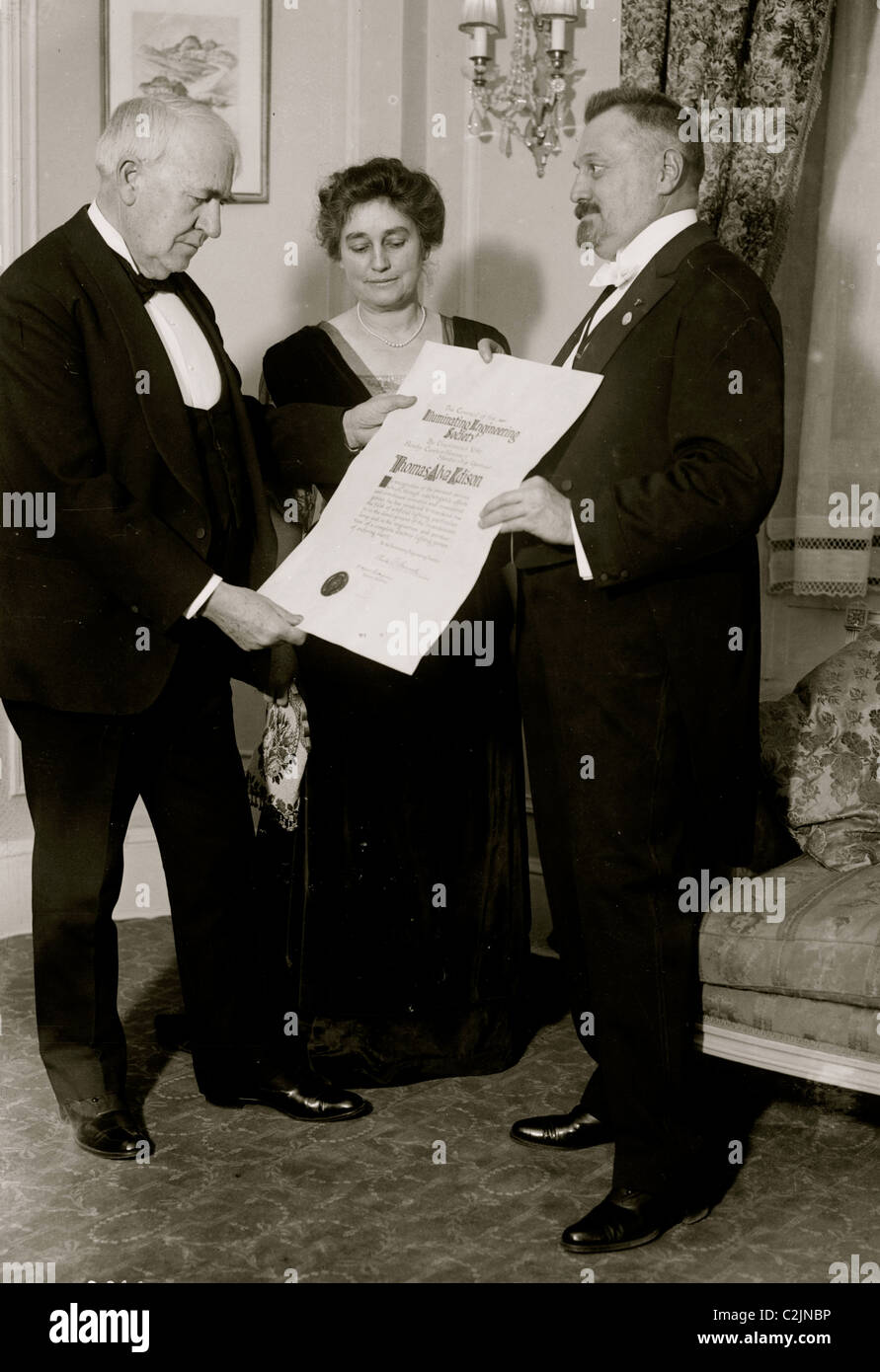 Thomas edison and wife Banque de photographies et d’images à haute ...