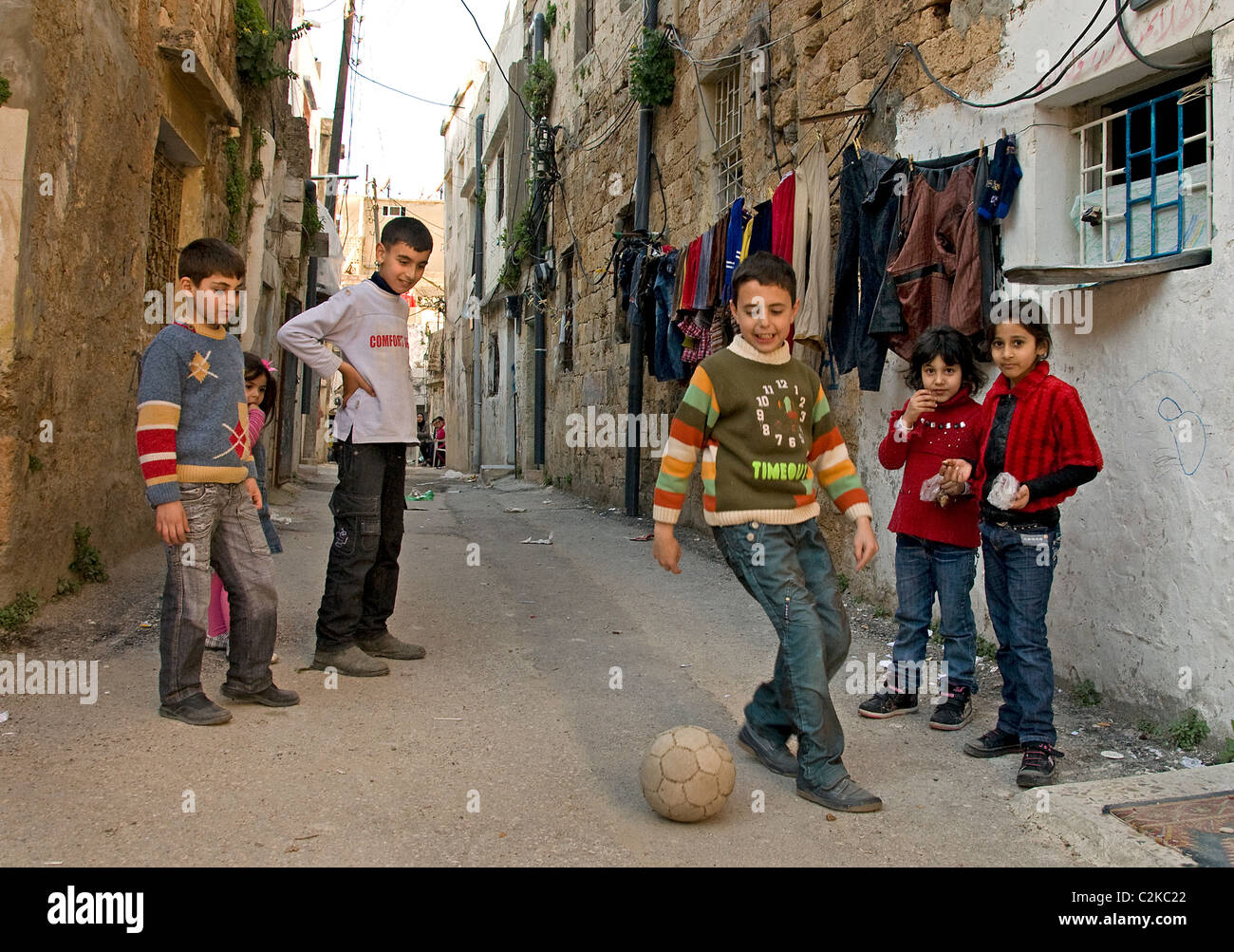 Arabic boy Banque de photographies et d’images à haute résolution - Alamy