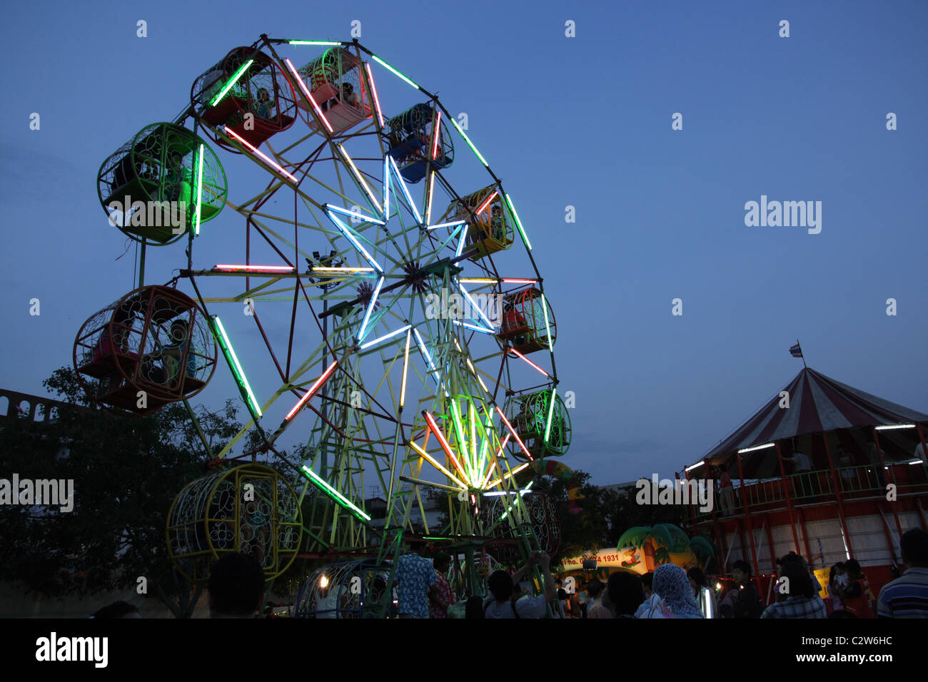 Grande roue de bangkok Banque de photographies et d’images à haute ...