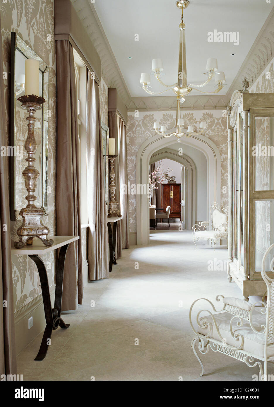 Michael reeves interior Banque de photographies et d’images à haute ...