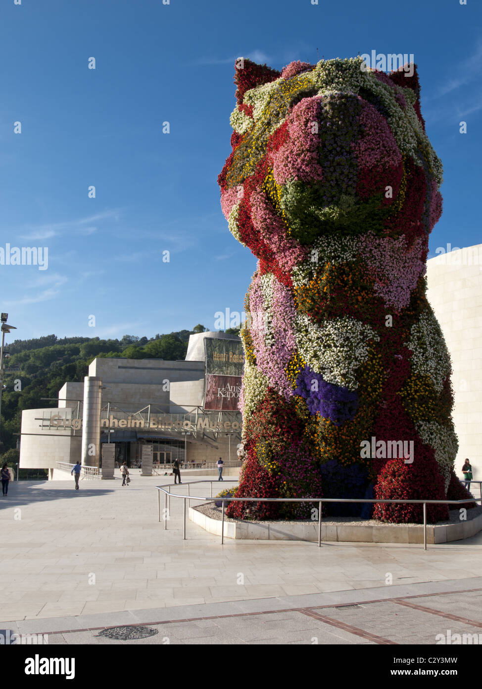 Chiot jeff koons Banque de photographies et d’images à haute résolution ...