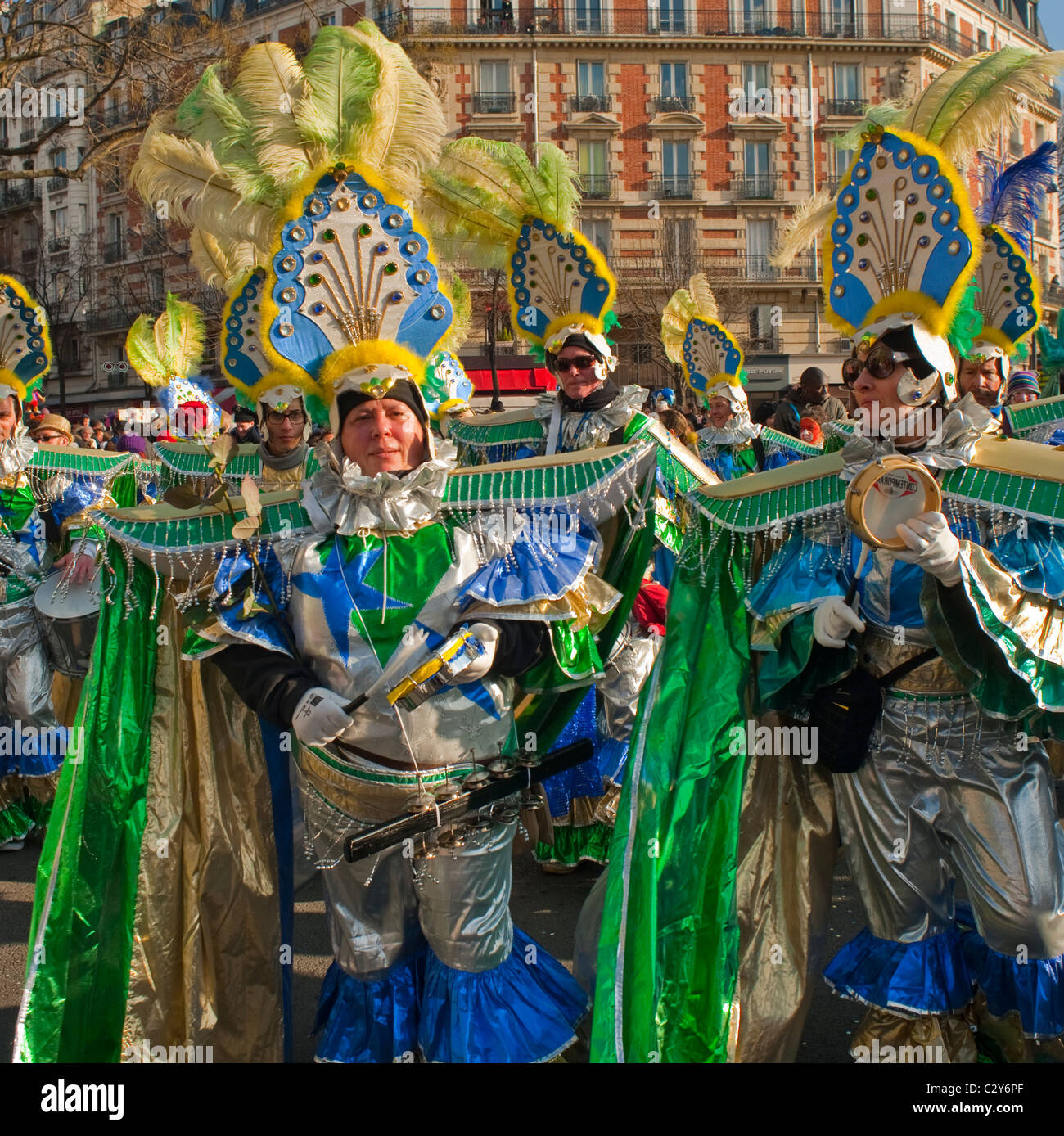 Visite touristique carnaval de paris costumes visiteurs Banque de ...