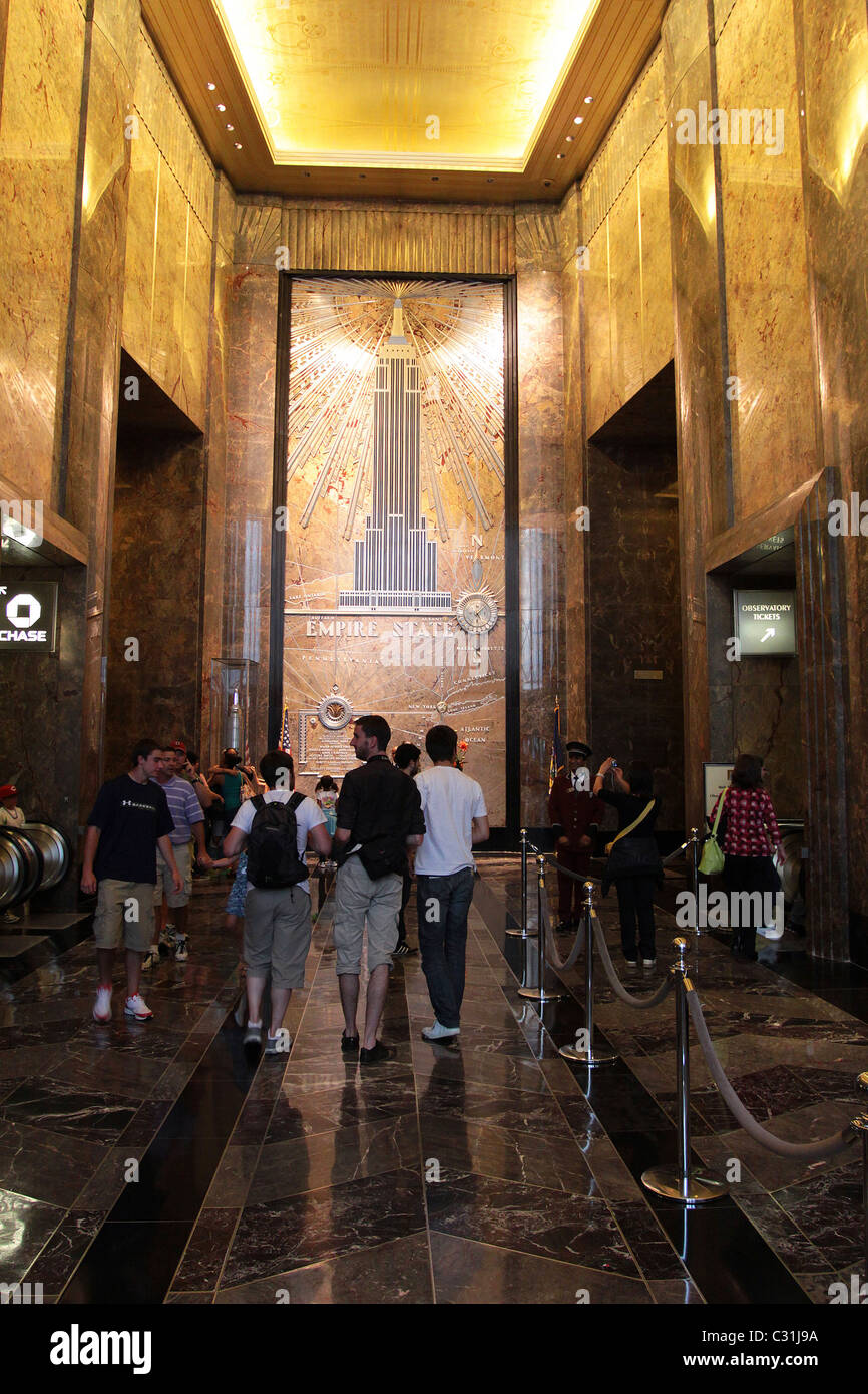 Chrysler building interior Banque de photographies et d’images à haute ...