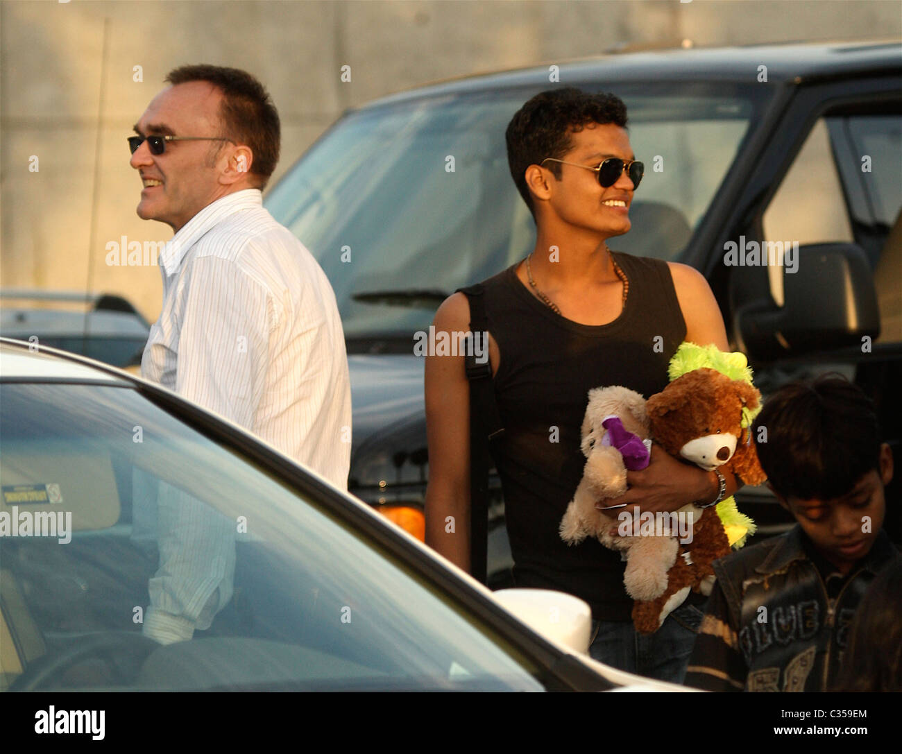 The cast of slumdog millionaire Banque de photographies et d’images à ...