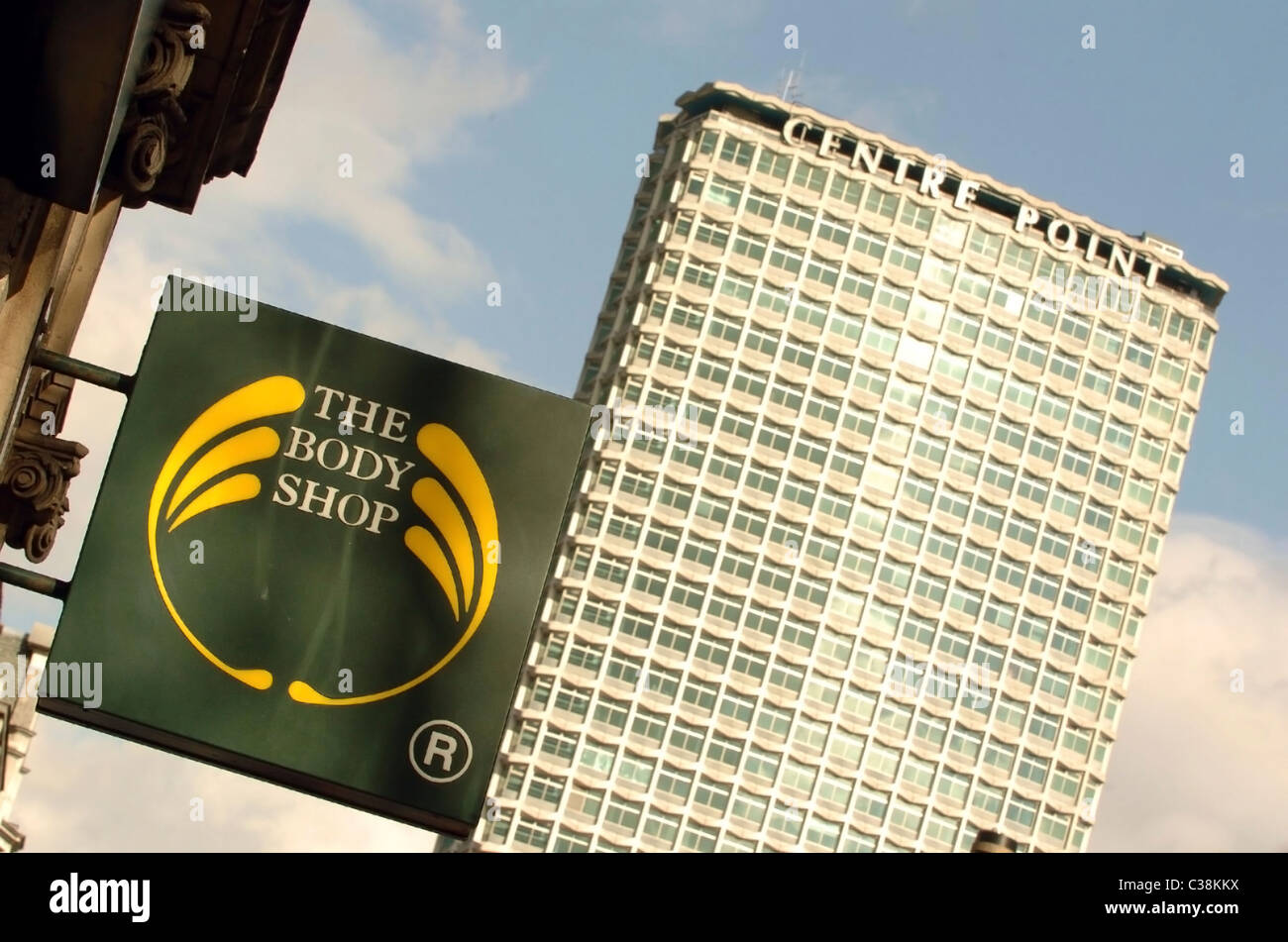 The body shop store logo Banque de photographies et d’images à haute ...