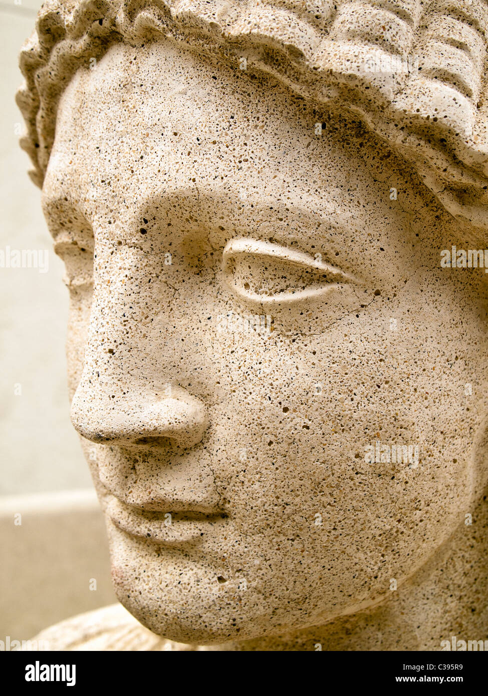 Female statue head Banque de photographies et d’images à haute ...