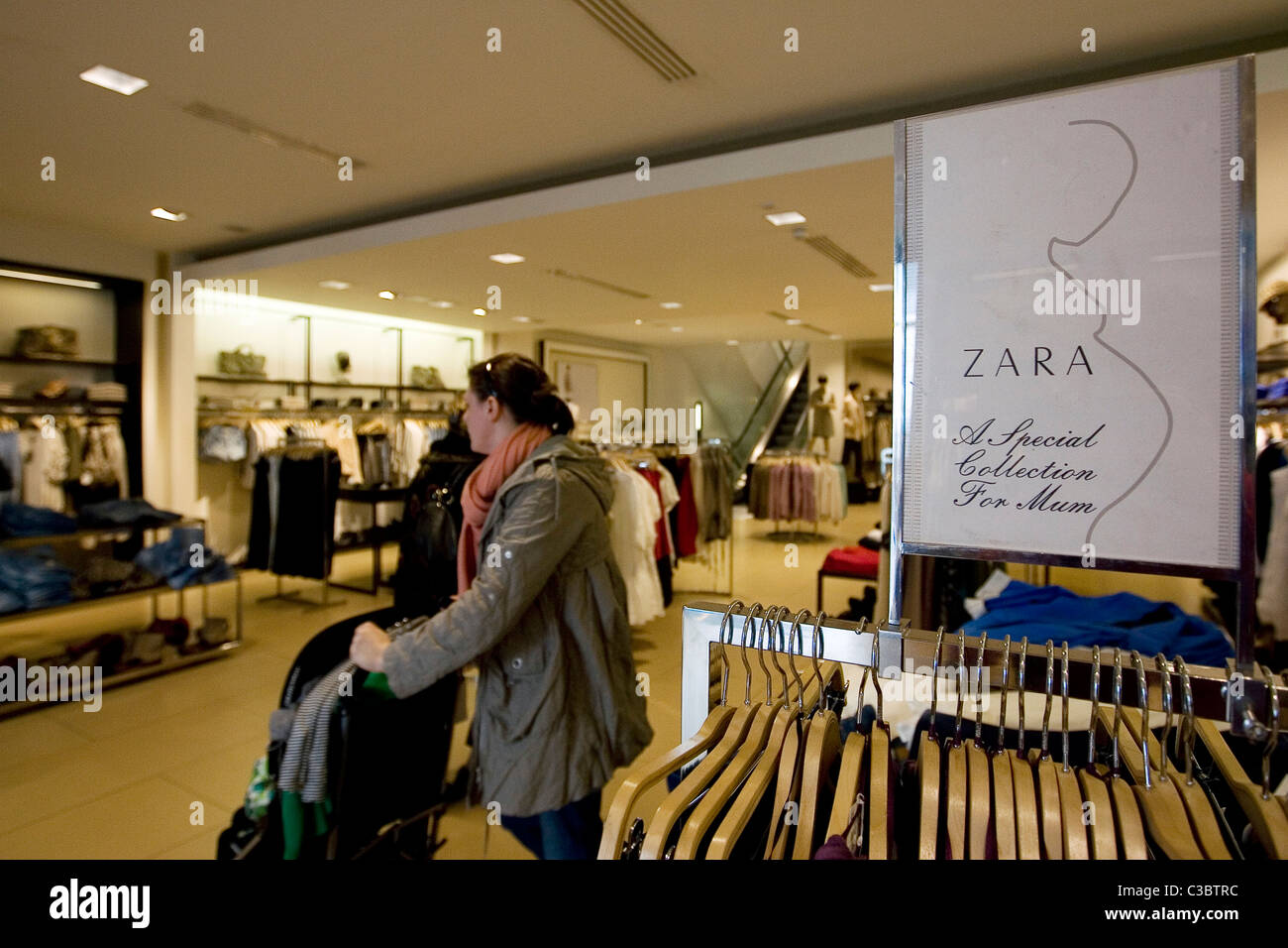 Zara magasin magasin rue oxford Banque de photographies et d’images à ...