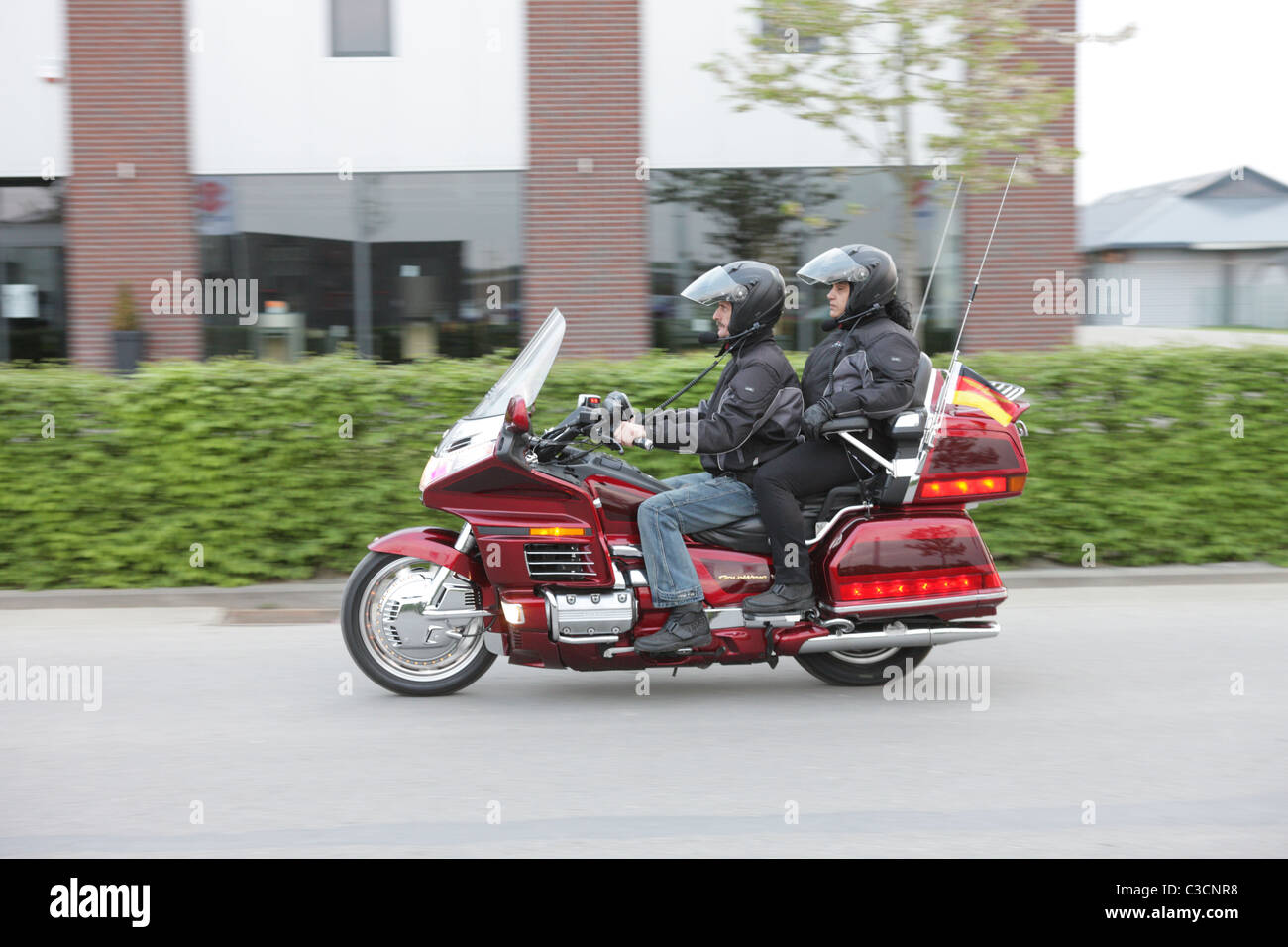 Honda goldwing man riding Banque de photographies et d’images à haute ...